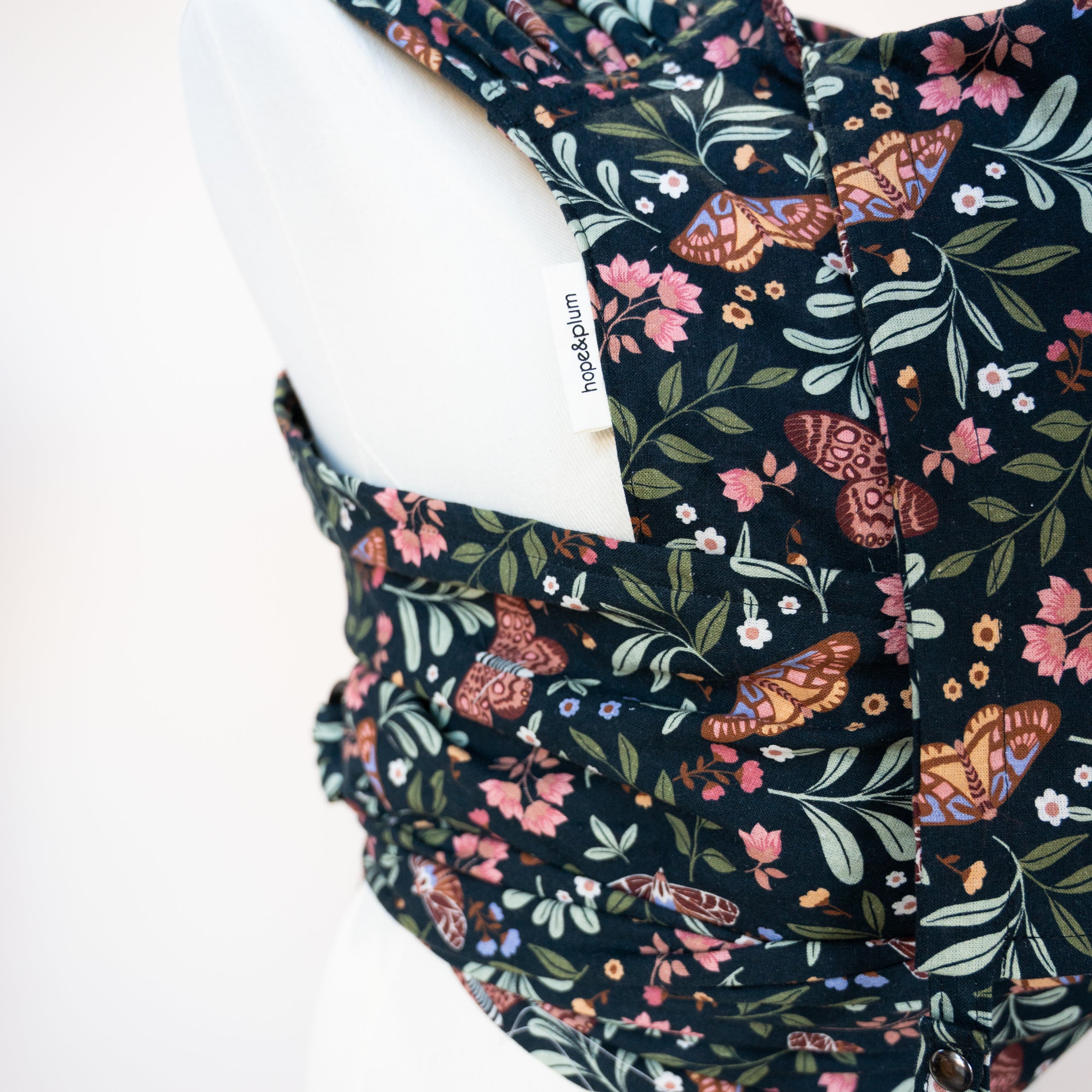 Meh Dai / Mei Tai / Bei Dai Baby Carrier | Ergonomic Carrier